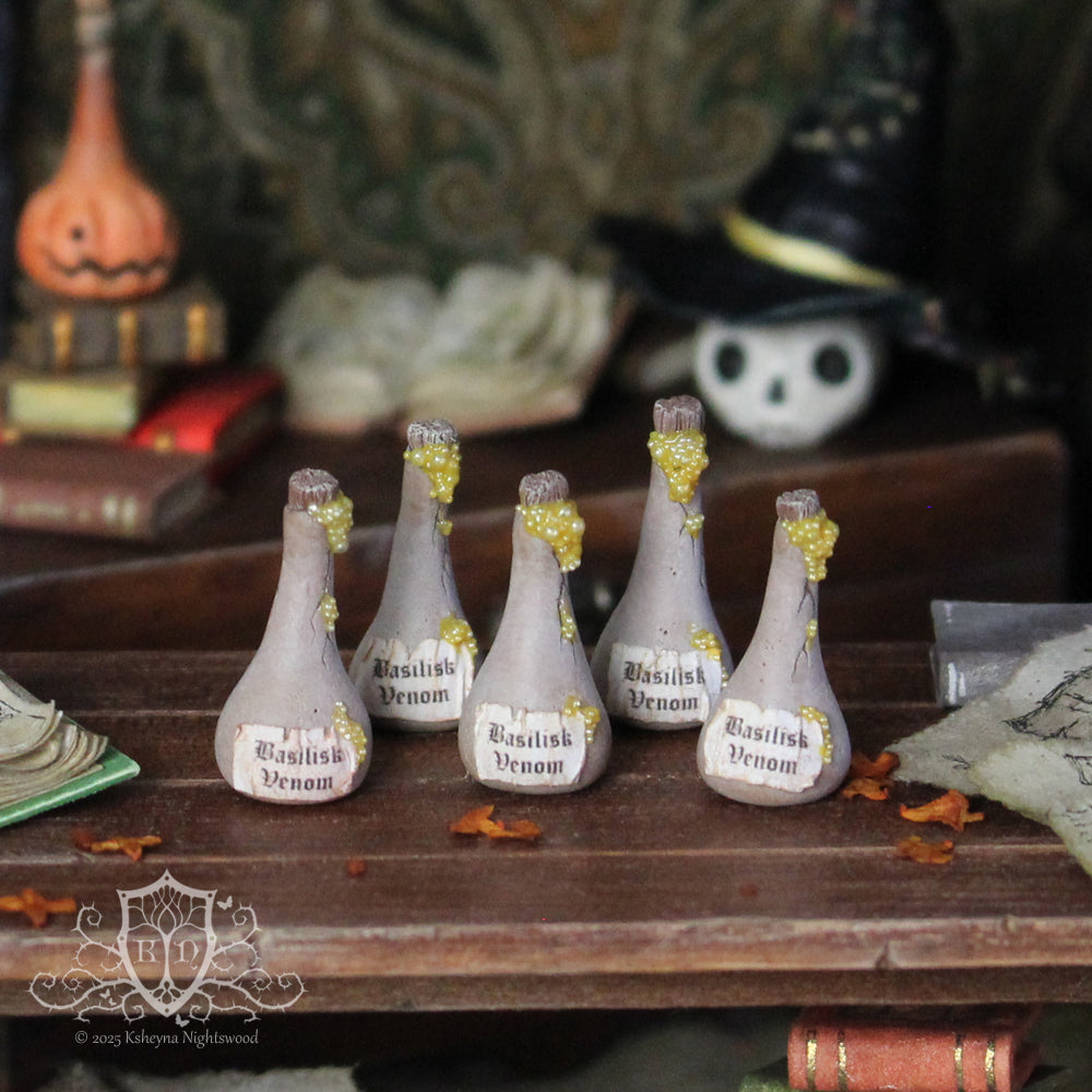 Potion Bottle - *New* Basilisk Venom – Nightswood